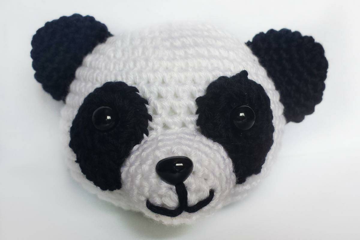 Paige The Panda Crochet Pattern (FREE!)
